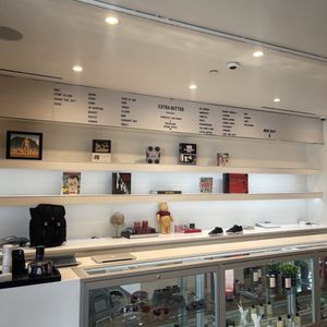 LACED UP MANHATTAN - Updated December 2025 - 47 Photos - 684 Broadway ...