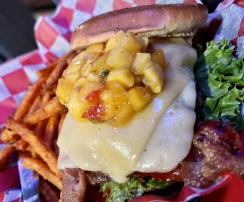 BARABOO BURGER COMPANY - Updated June 2026 - 94 Photos & 141 Reviews ...