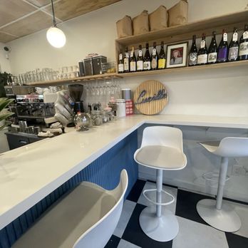 LUCILLE - Updated July 2025 - 323 Photos & 272 Reviews - 1218 H St ...