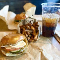 COME BACK SHACK - Updated July 2025 - 269 Photos & 547 Reviews - 1521 ...