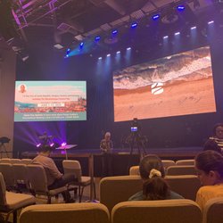 SHEPHERD CHURCH - 102 Photos & 160 Reviews - 19700 Rinaldi St, Porter ...