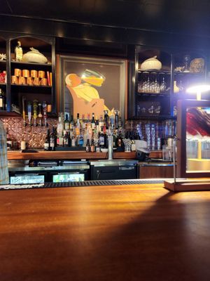 FINICKY FRANKS - Updated January 2025 - 133 Photos & 125 Reviews - 9520 ...