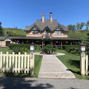 BOW VALLEY RANCHE RESTAURANT - Updated August 2025 - 155 Photos & 83 ...