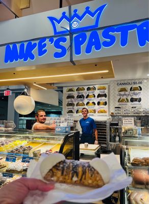 MIKE’S PASTRY - Updated August 2025 - 114 Photos & 68 Reviews - 80 ...