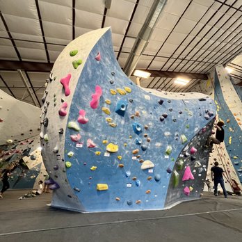 MOVEMENT GOLDEN - Updated December 2025 - 27 Photos & 82 Reviews - 700 ...