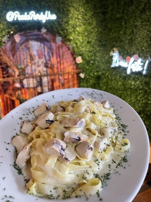 PASTA PARTY - 531 Photos & 569 Reviews - 124 E Lincoln Ave, Orange ...