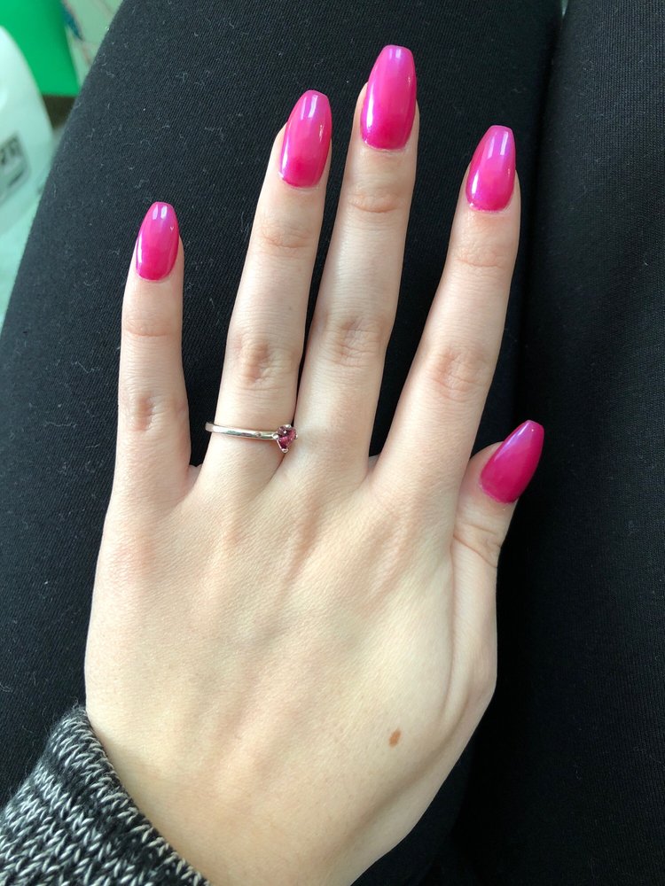 PHILLIPS NAILS 4 U - Updated August 2025 - 13 Reviews - 1067 Mountain ...