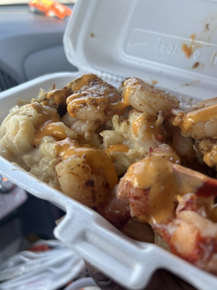 BOBBYS NEW ENGLAND SEAFOOD - TEMP. CLOSED - Updated October 2025 - 89 ...