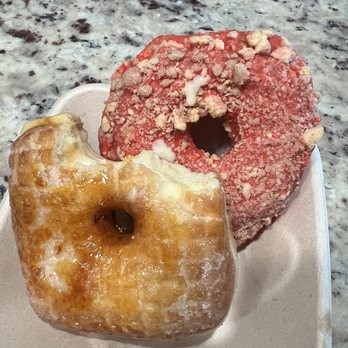 ASTRO DOUGHNUTS & FRIED CHICKEN - Updated November 2024 - 1858 Photos ...