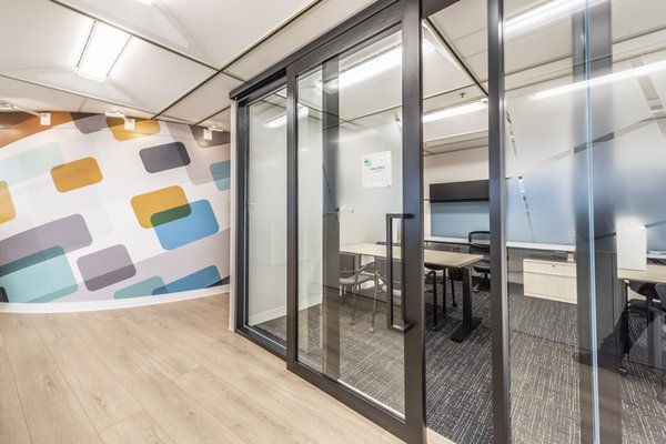 BROKERLINK - Updated December 2025 - 13 Photos & 54 Reviews - 700 ...