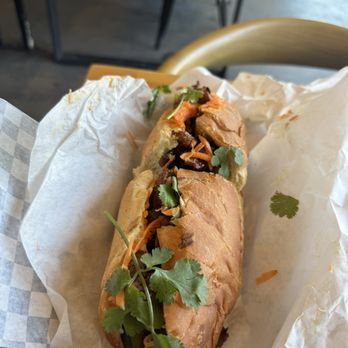 PHO LEGEND - Updated July 2024 - 502 Photos & 478 Reviews - 209 S ...