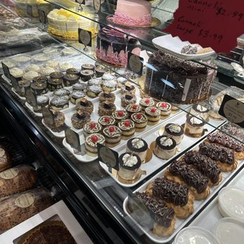 URBAN PRIME - Updated December 2025 - 686 Photos & 342 Reviews - 2435 ...