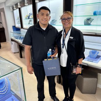 ICEBOX DIAMONDS & WATCHES - Updated December 2025 - 61 Photos & 155 ...