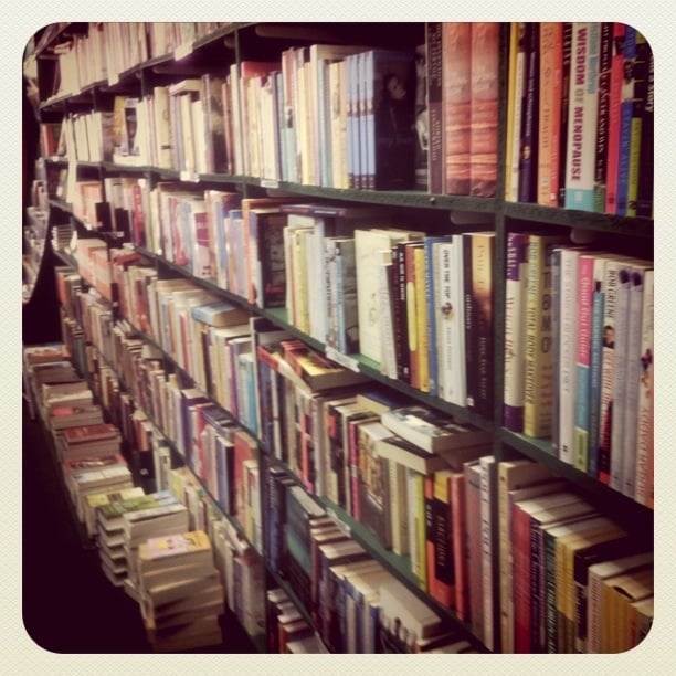 ELIZABETH’S SECONDHAND BOOKSHOP - Updated August 2025 - High Street ...