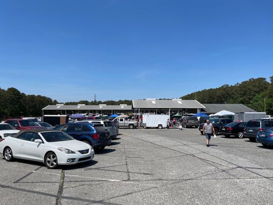 VINELAND FLEA MARKET - Updated October 2025 - 10 Photos & 15 Reviews ...