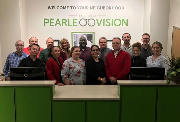 PEARLE VISION - Updated December 2025 - 17 Photos - 1063 Burnsville Ctr ...