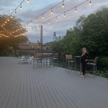 NYLO PROVIDENCE WARWICK HOTEL, TAPESTRY COLLECTION BY HILTON - 402 ...