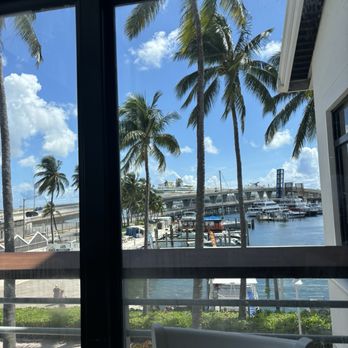 BACON BITCH - Updated August 2025 - 1245 Photos & 493 Reviews - 401 ...