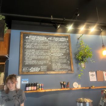 BREAD & CIRCUS SANDWICH KITCHEN - Updated August 2025 - 303 Photos ...