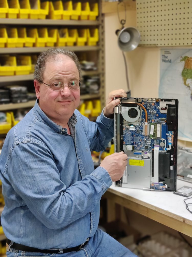 TECHNOLAND COMPUTER REPAIRS - Updated September 2025 - 27 Photos & 133 ...