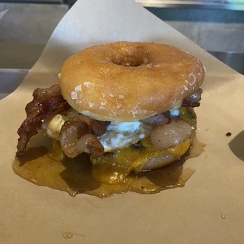 KAWEAH BREWING TAPROOM AND RESTAURANT - Updated July 2024 - 141 Photos ...