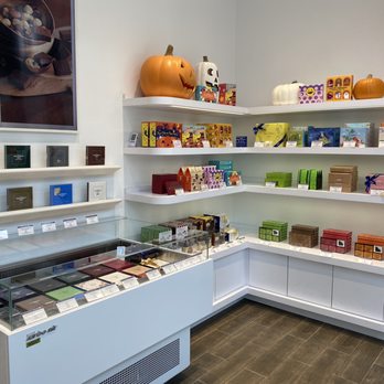 ROYCE’ CHOCOLATE - Updated March 2025 - 126 Photos & 23 Reviews - 2800 ...