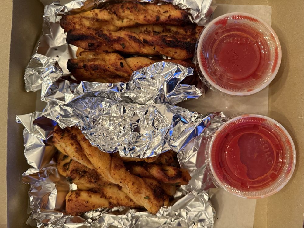 OZONE PIZZA - Updated August 2025 - 94 Photos & 141 Reviews - 9615 ...