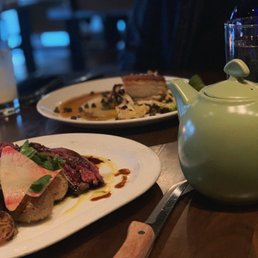 LARK - Updated June 2025 - 506 Photos & 319 Reviews - 952 E Seneca St ...