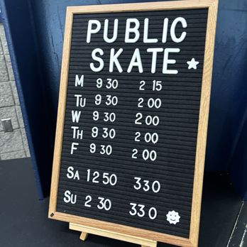 SNO-KING ICE ARENA - RENTON - Updated December 2025 - 26 Photos & 37 ...