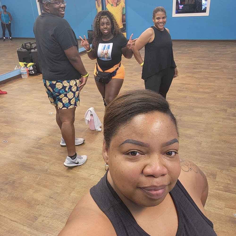 Jessica Snook's Instagram, Twitter & Facebook on IDCrawl