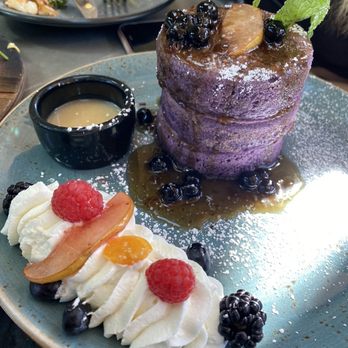 TRAVELER’S TABLE - 5061 Photos & 1705 Reviews - 520 Westheimer Rd ...