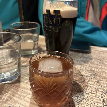 MONTEREY PUB - Updated December 2025 - 134 Photos & 178 Reviews - 1227 ...