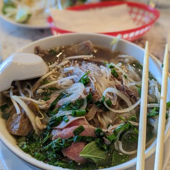 PHO 77 - Updated July 2024 - 179 Photos & 243 Reviews - 1309 W ...