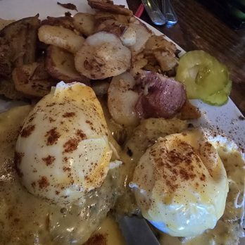 BLUE STAR CAFE & PUB - Updated December 2025 - 464 Photos & 732 Reviews ...