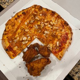 HOLY BUCKETS HALAL CHICKEN & PIZZA - 113 Photos & 97 Reviews - 7331 W ...