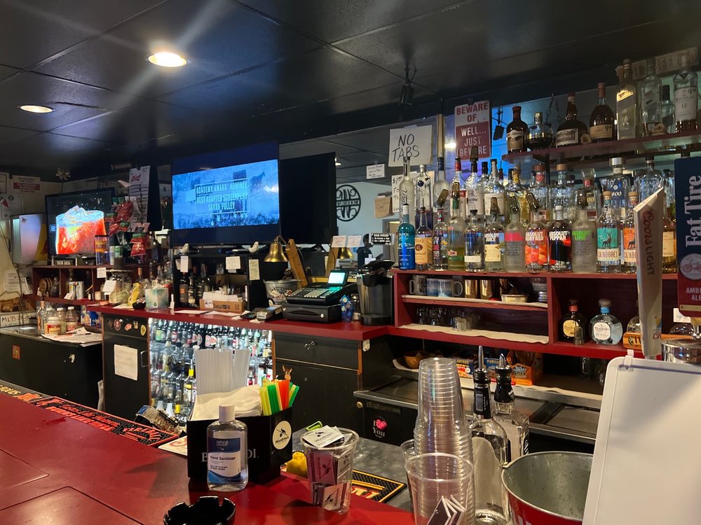 WOODROW’S TAP ROOM - Updated October 2025 - 11 Photos & 13 Reviews ...