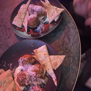 ZAYA - Updated March 2025 - 215 Photos & 136 Reviews - 515 W 7th St ...