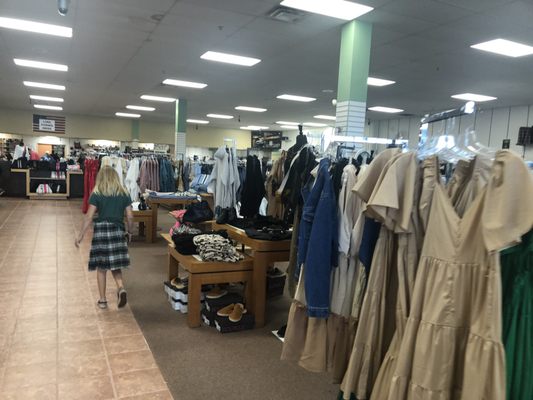 SHAHEEN’S DEPARTMENT STORE - Updated August 2025 - 16 Photos & 15 ...