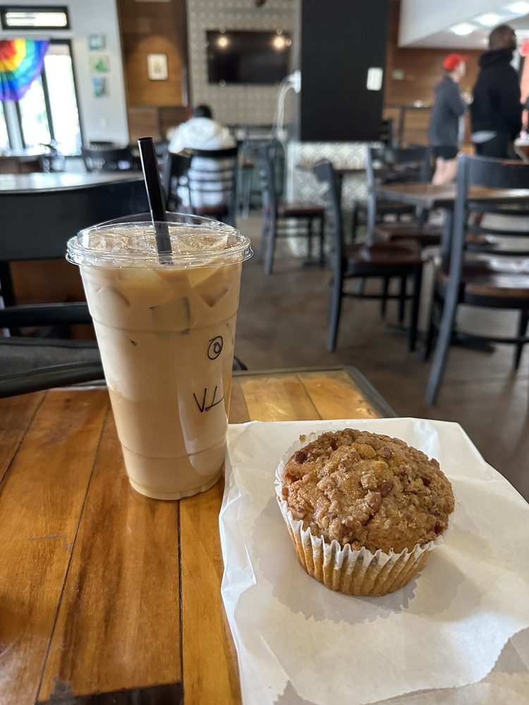 HOT JAVA - Updated April 2025 - 276 Photos & 621 Reviews - 2101 E ...