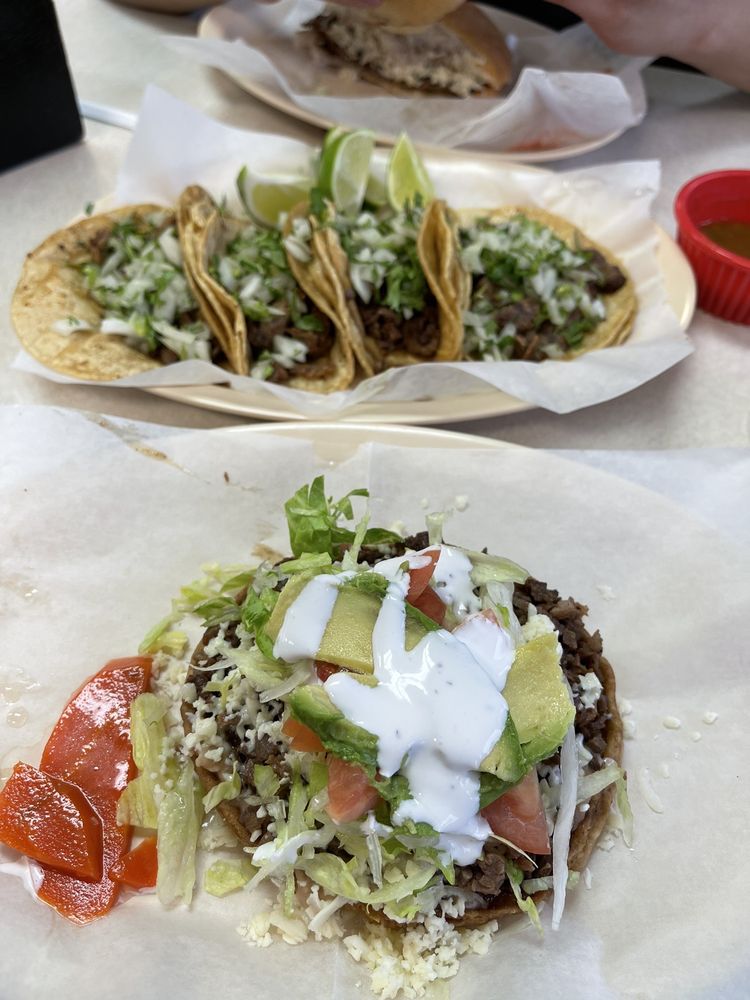 TAQUERIA ARCEO - Updated June 2025 - 15 Photos & 26 Reviews - 930 W ...