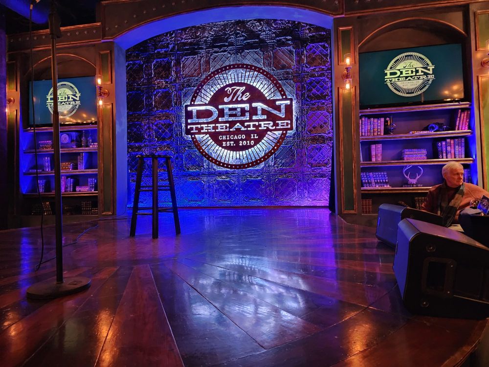 THE DEN BAR AND LOUNGE - Updated October 2025 - 1331 N Milwaukee Ave ...