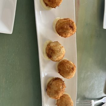 BILI RESTAURANT - 224 Photos & 249 Reviews - Calle Flamboyan 144 ...