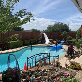 MERCEDES POOLS - Updated July 2025 - 62 Photos & 17 Reviews - 3100 ...