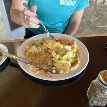 RAVEN’S GRILLE - Updated December 2025 - 56 Photos & 80 Reviews - 1400 ...