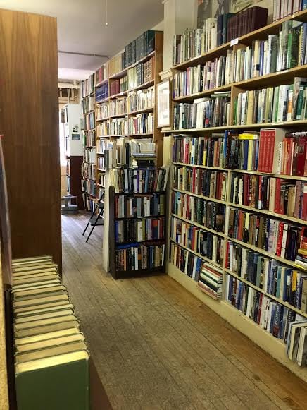 THE CHATHAM BOOKSELLER - Updated September 2024 - 11 Photos & 13 ...