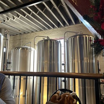 LANCASTER BREWING COMPANY - Updated January 2025 - 783 Photos & 831 ...