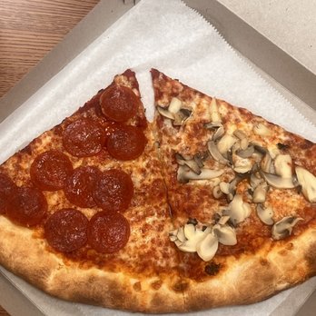 PIZZA CAROUSEL - Updated May 2024 - 111 Photos & 122 Reviews - 4619 N ...