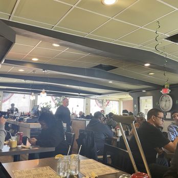 KITCHEN 27 - Updated December 2025 - 107 Photos & 86 Reviews - 200 W St ...