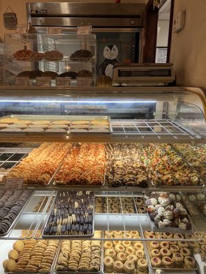 LA BON BAKE SHOPPES - Updated October 2025 - 67 Photos & 73 Reviews ...