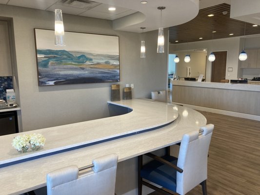 LARSEN HEALTH CENTER - Updated December 2025 - 20 Photos - 13880 Shell ...